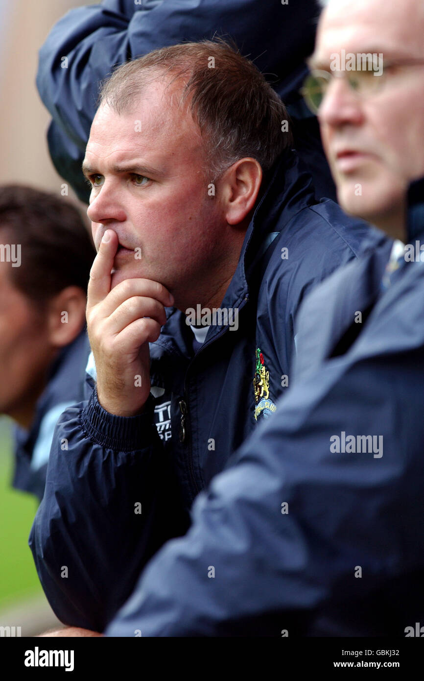 Burnley assistant manager dave kevan hi-res stock photography and ...
