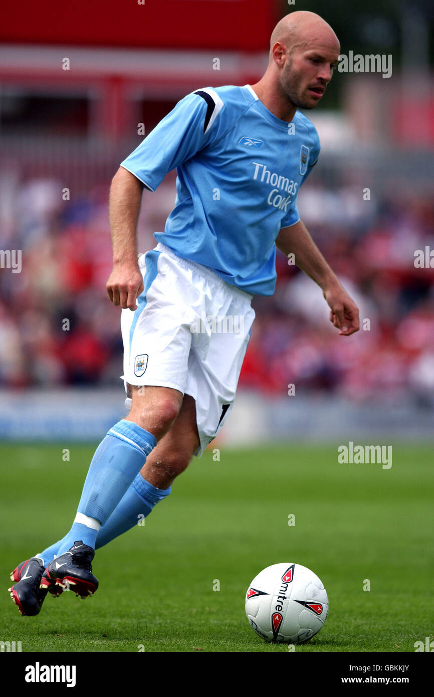Danny mills manchester city hi-res stock photography and images - Alamy
