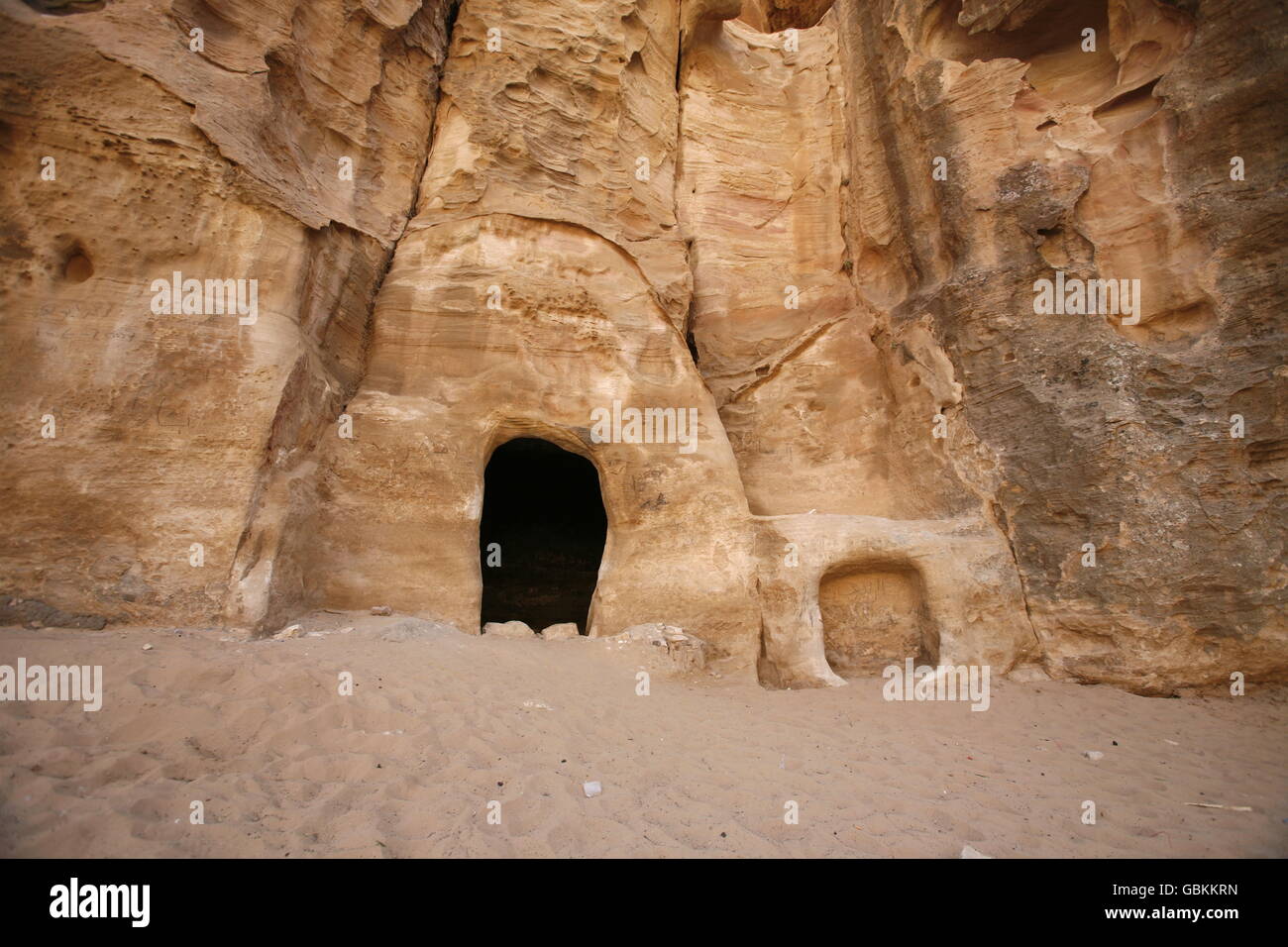 The Treasury of the little Petra in the Temple city of Petra in Jordan ...