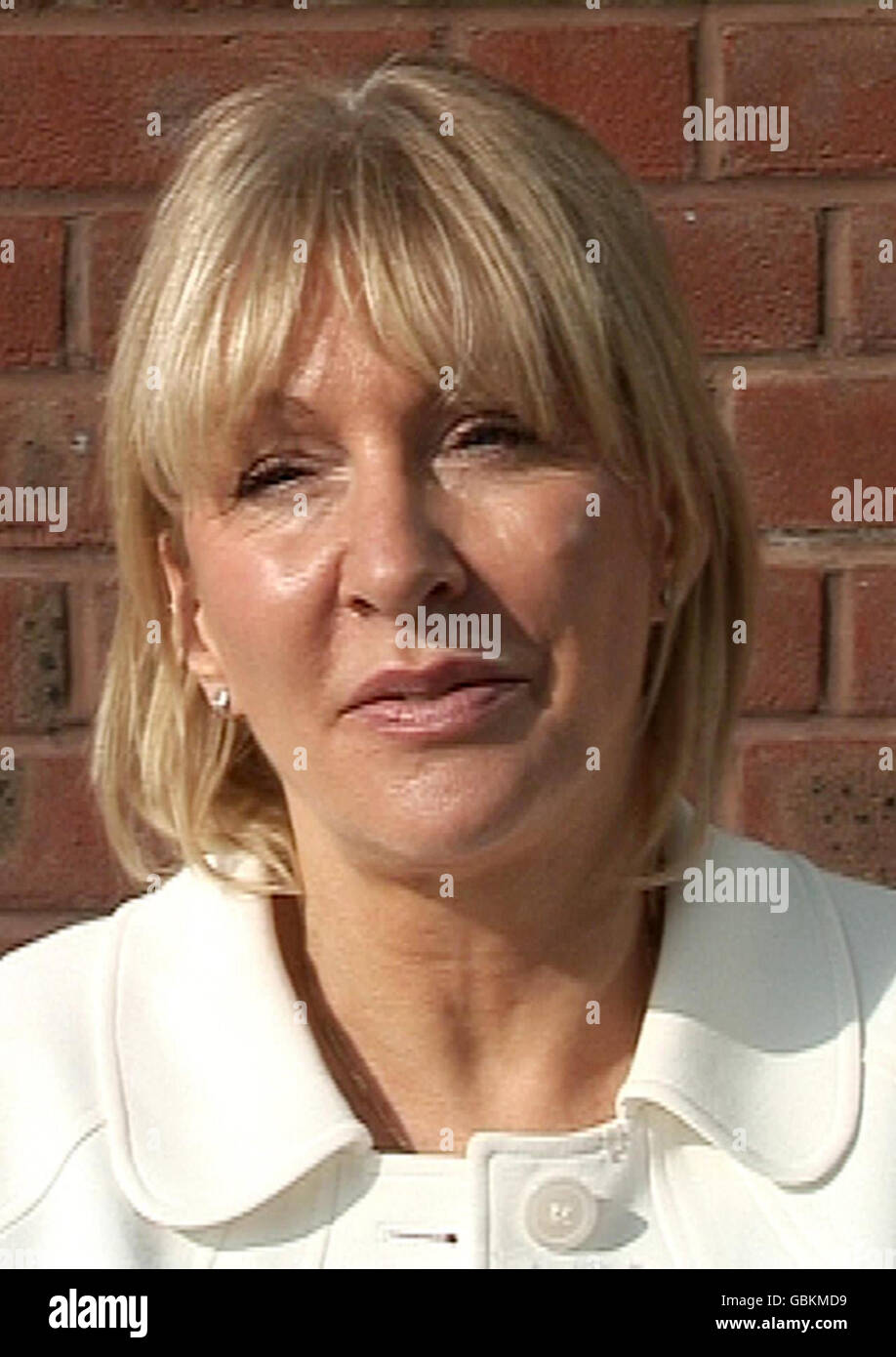 Nadine dorries mp hi-res stock photography and images - Alamy