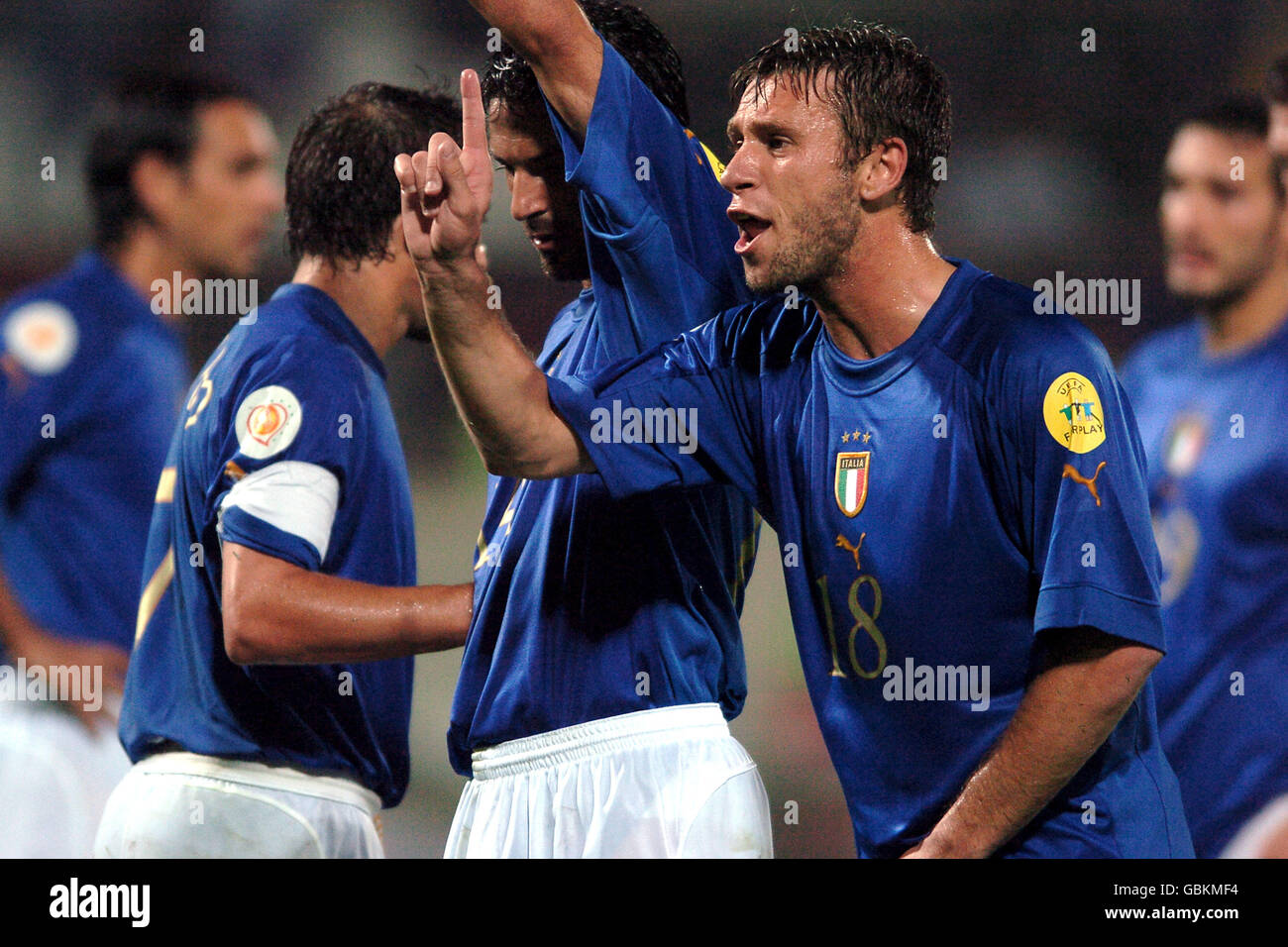 Soccer - UEFA European Championship 2004 - Group C - Italy v Bulgaria ...