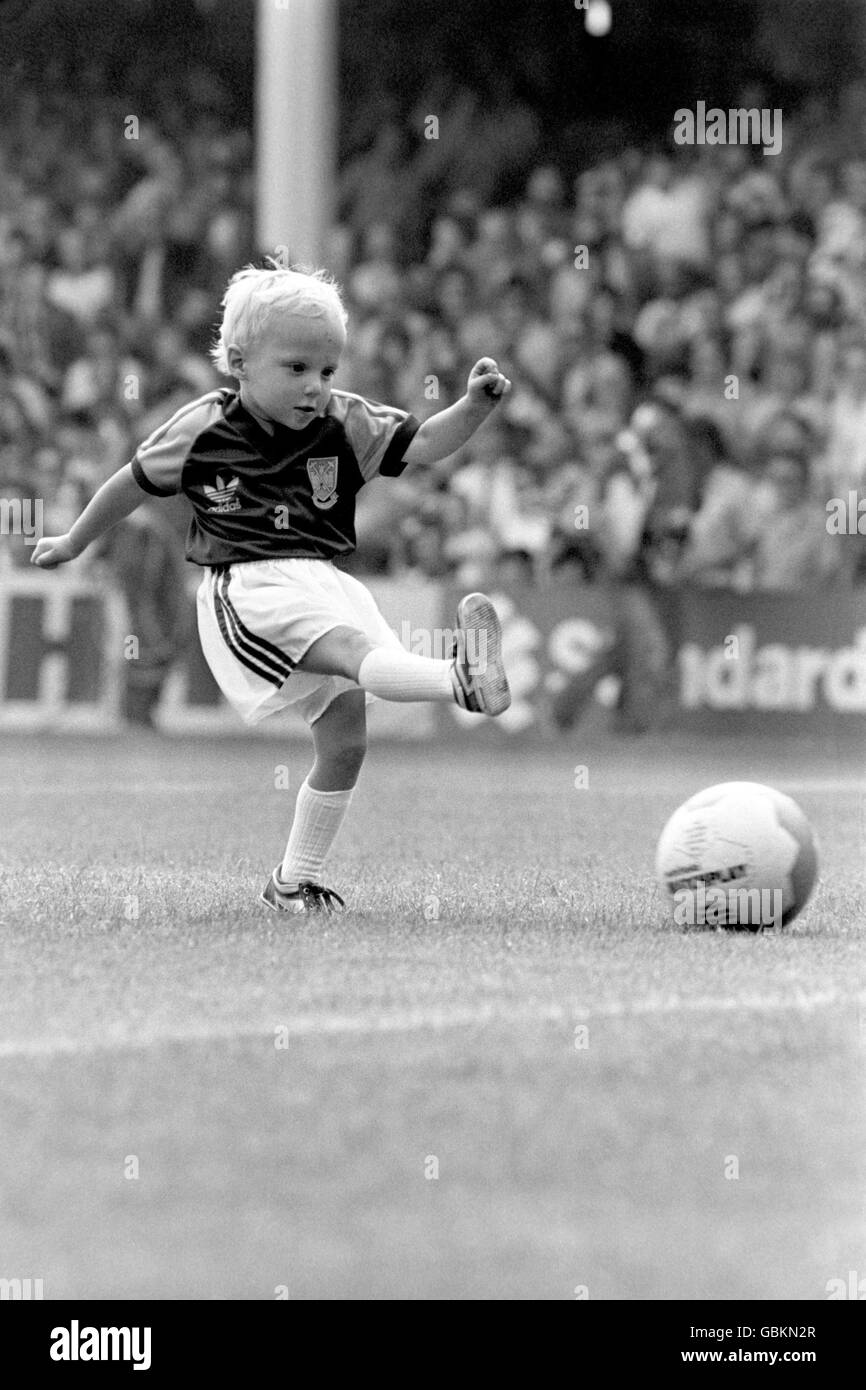 The West Ham United mascot, three-year old Warren Brooking (son of ...