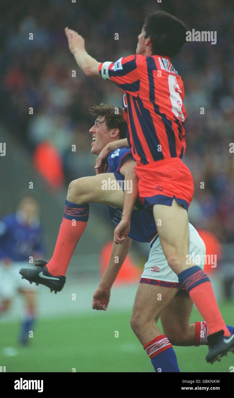 Gary Ablett Everton High Resolution Stock Photography and Images - Alamy