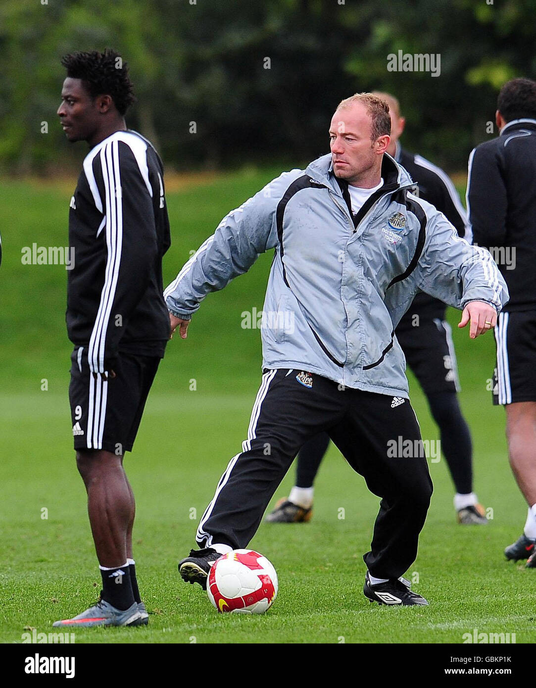 Alan shearer hi-res stock photography and images - Alamy