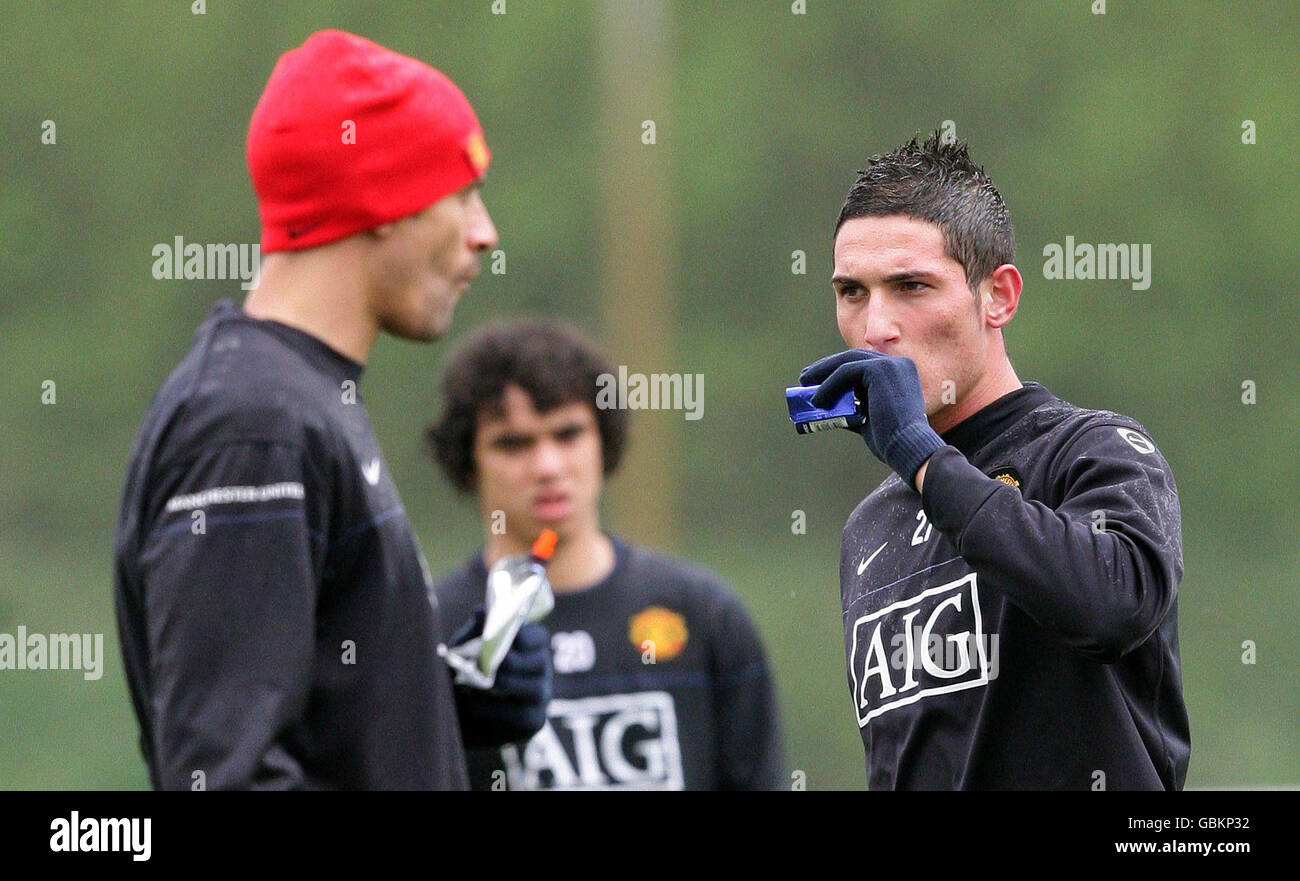 Soccer manchester united players at carrington training ground hi-res ...