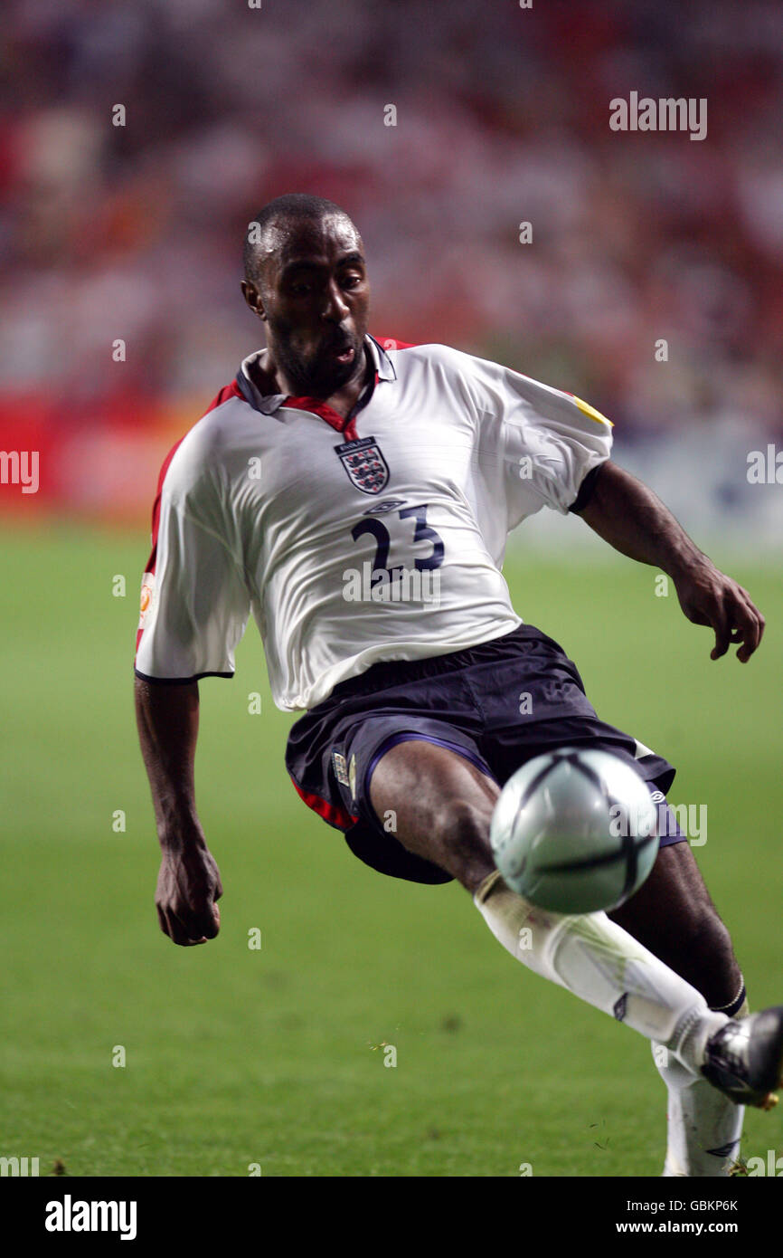 England 2004 uefa european championship hi-res stock photography and ...