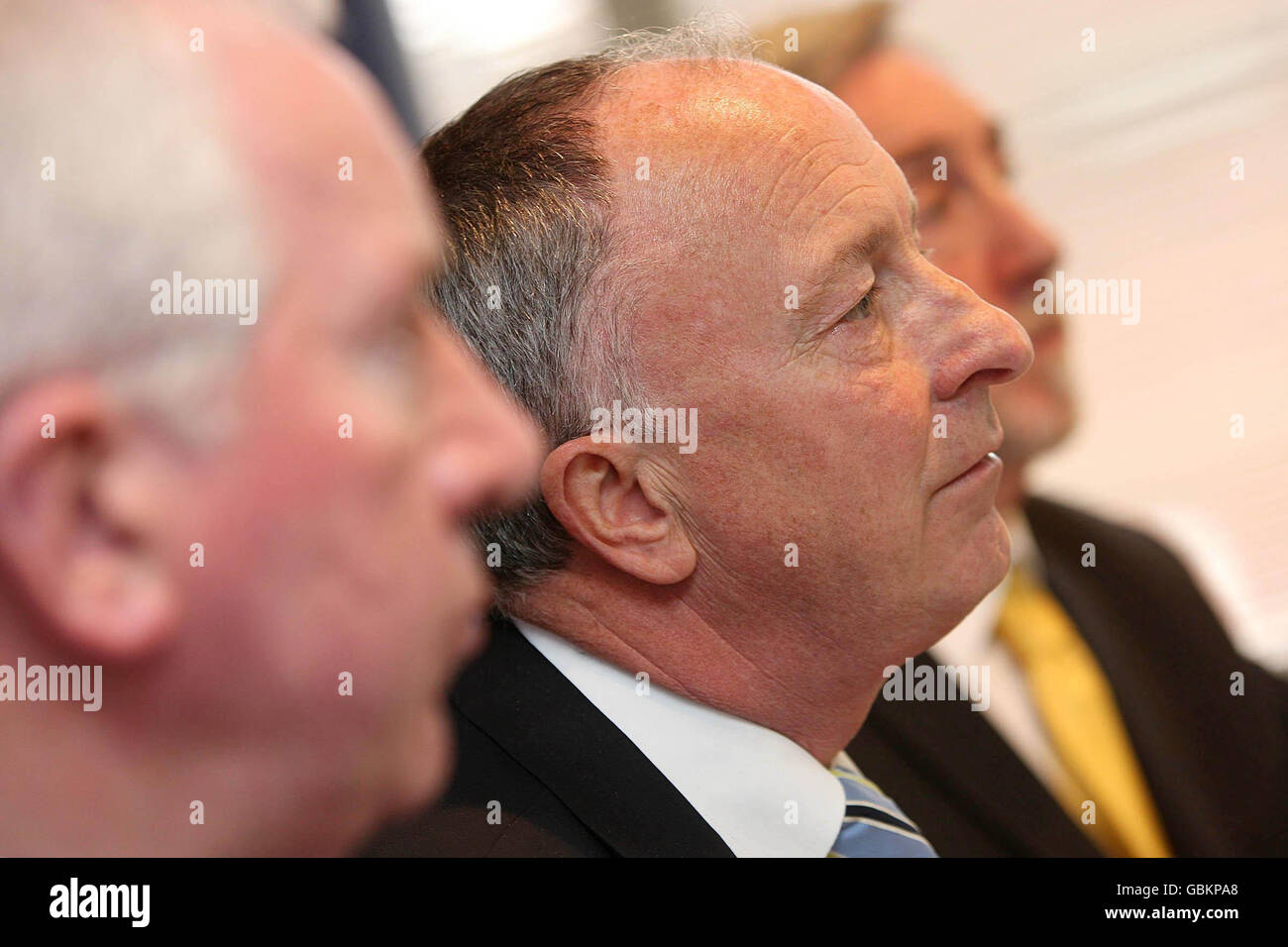 Garda commissioner fachtna murphy hi-res stock photography and images ...