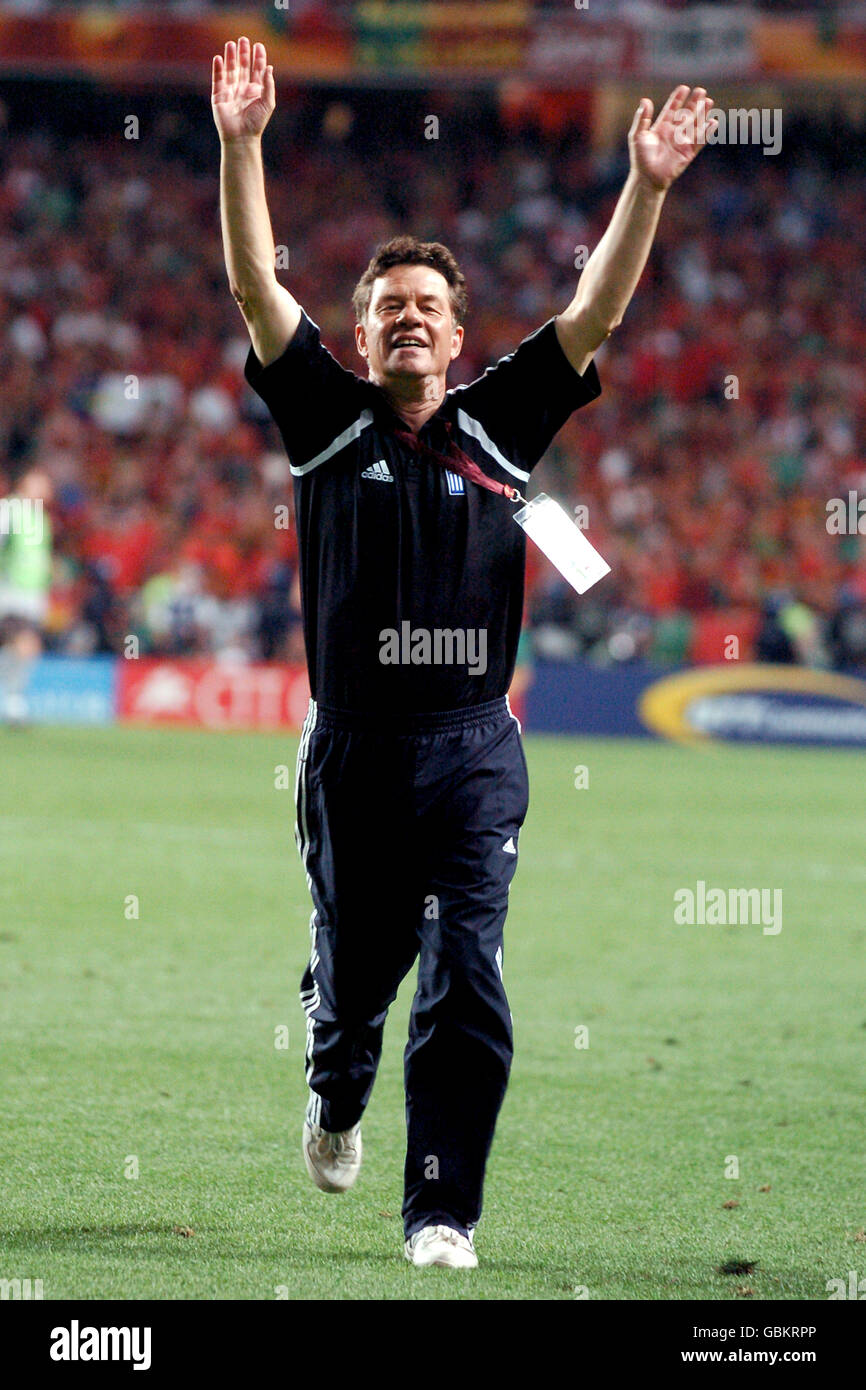 Soccer uefa european championship 2004 final portugal v greece hi-res ...