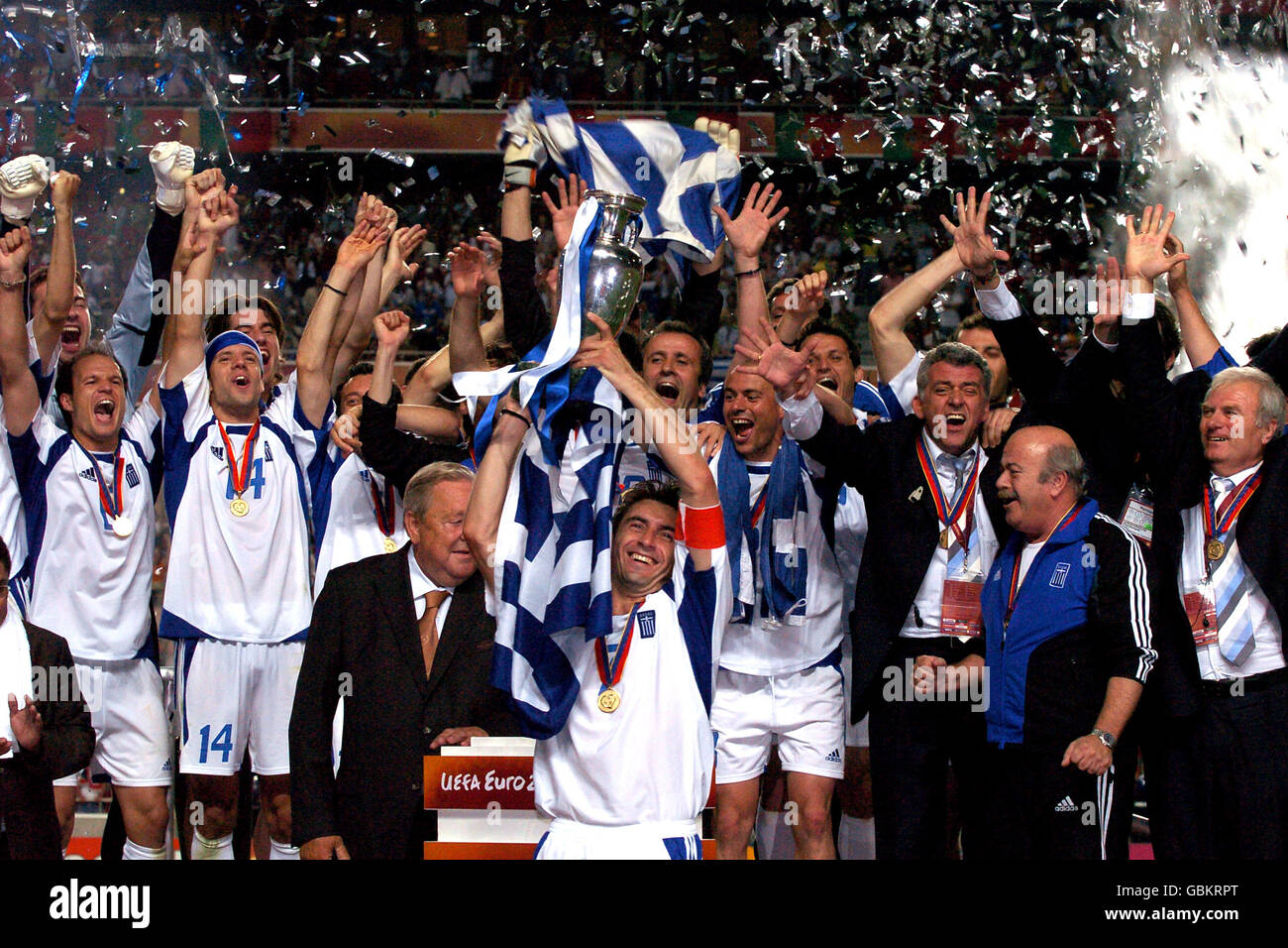 Football euro 2004 empreview2004 hi-res stock photography and images ...