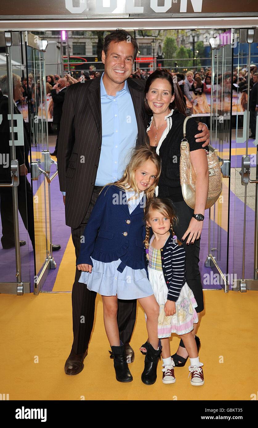 Peter Jones and family arriving at the UK Film Premiere of 'Hannah ...