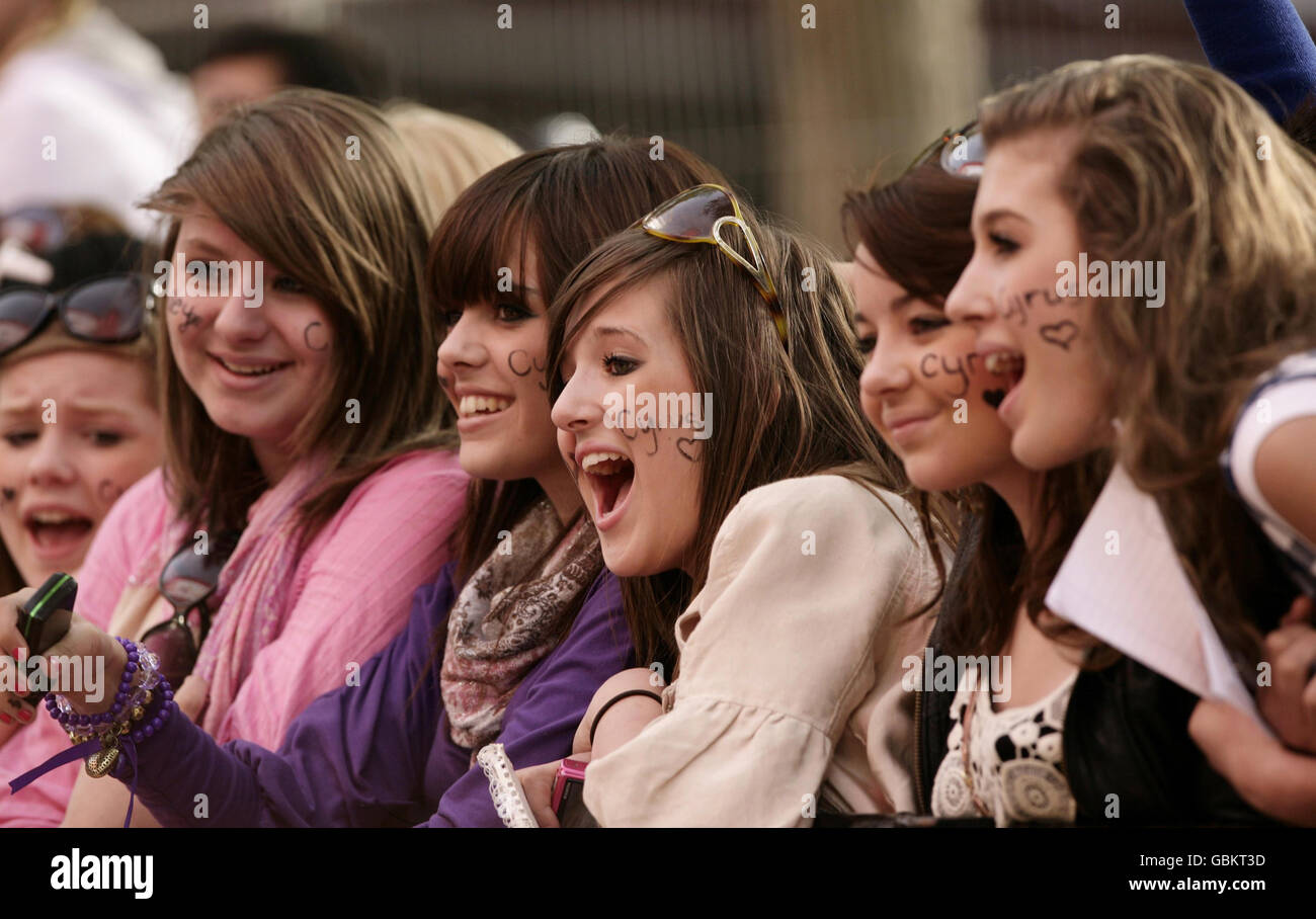 Miley cyrus and fan hi-res stock photography and images - Alamy