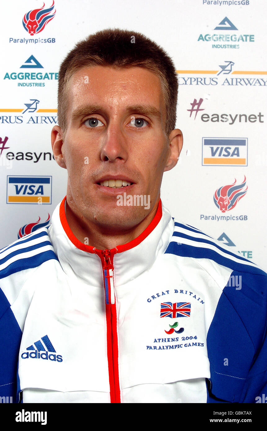 Athens Olympics 2004 - Great Britain Paralympic Team. Rob Dewhurst ...