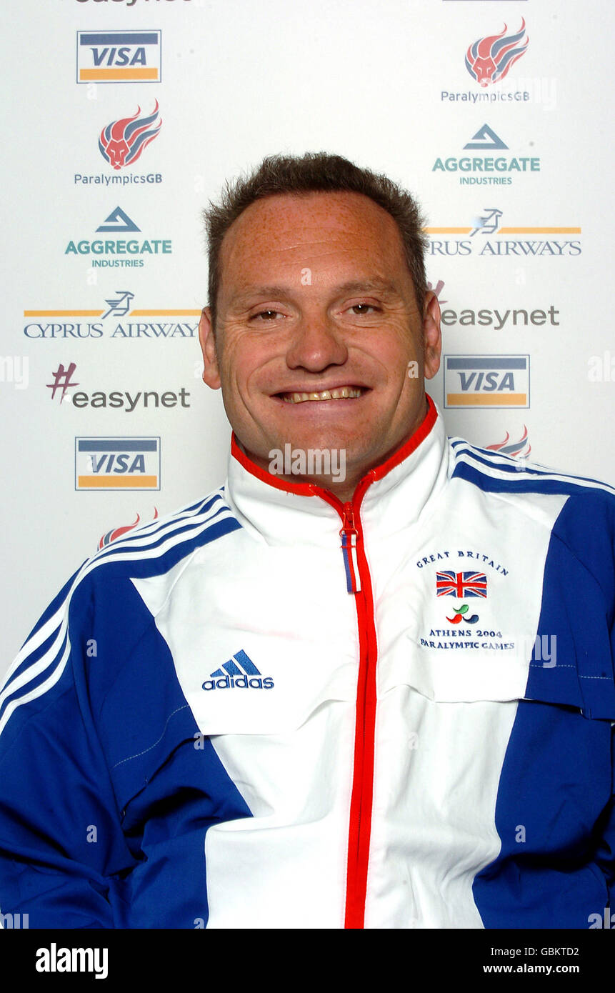 Athens Olympics 2004 - Great Britain Paralympic Team. Robb Tarr, Rugby ...