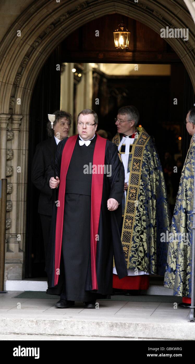 Paul Scofield High Resolution Stock Photography and Images - Alamy