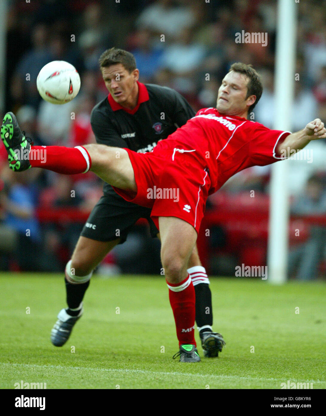 Middlesbrough's Mark Viduka and Rotherham United's Phil Gilchrist Stock ...