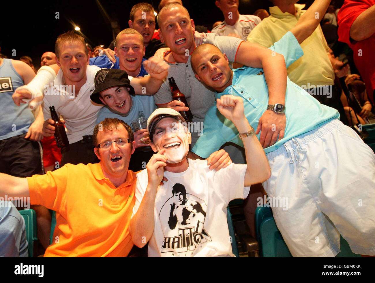 Mgm grand boxing crowd hi-res stock photography and images - Alamy