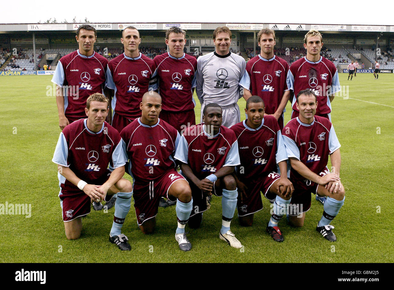 Scunthorpe united team hi-res stock photography and images - Alamy