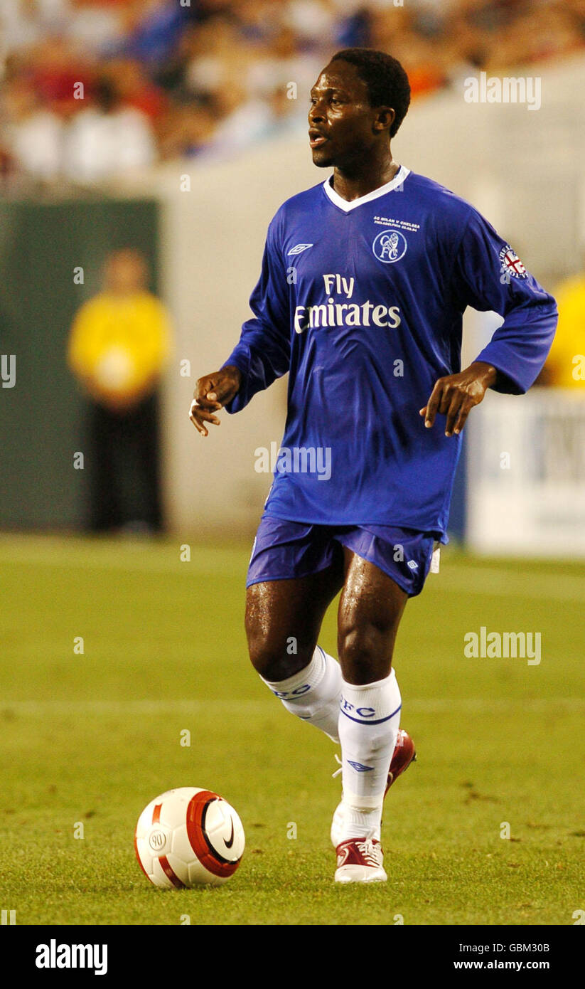 Soccer championsworld series 2004 chelsea v ac milan hi-res stock ...
