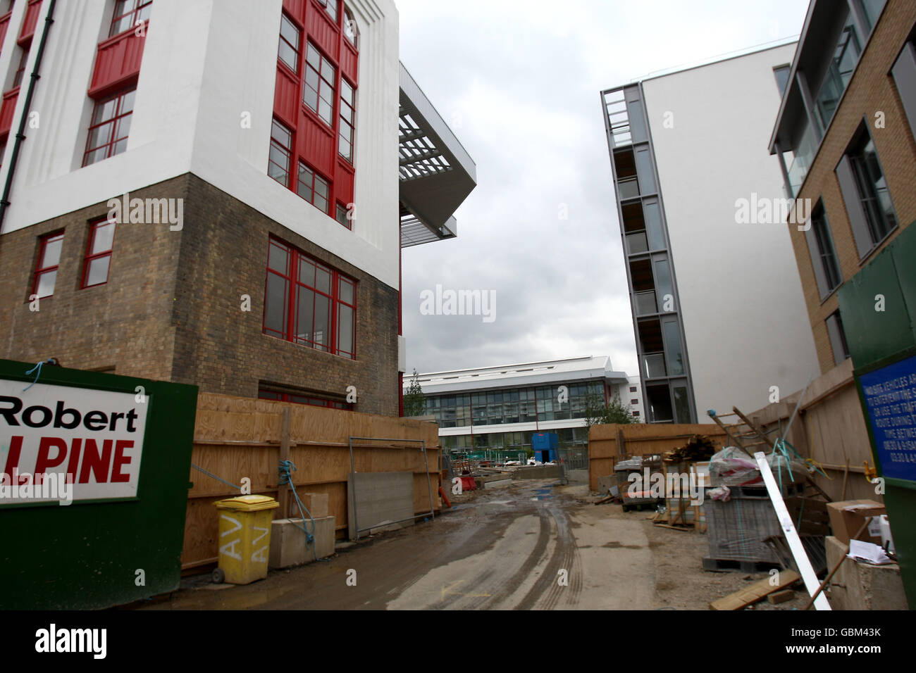 Arsenal old stadium football ground hi-res stock photography and images ...