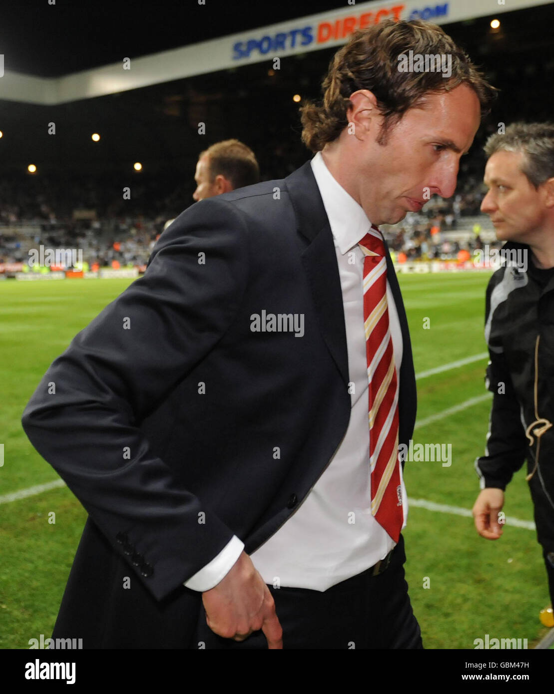 Middlesbrough manager Gareth Southgate appears dejected following the ...