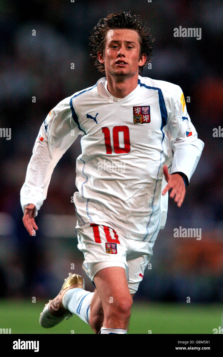 Soccer - UEFA European Championship 2004 - Semi Final - Greece v Czech ...