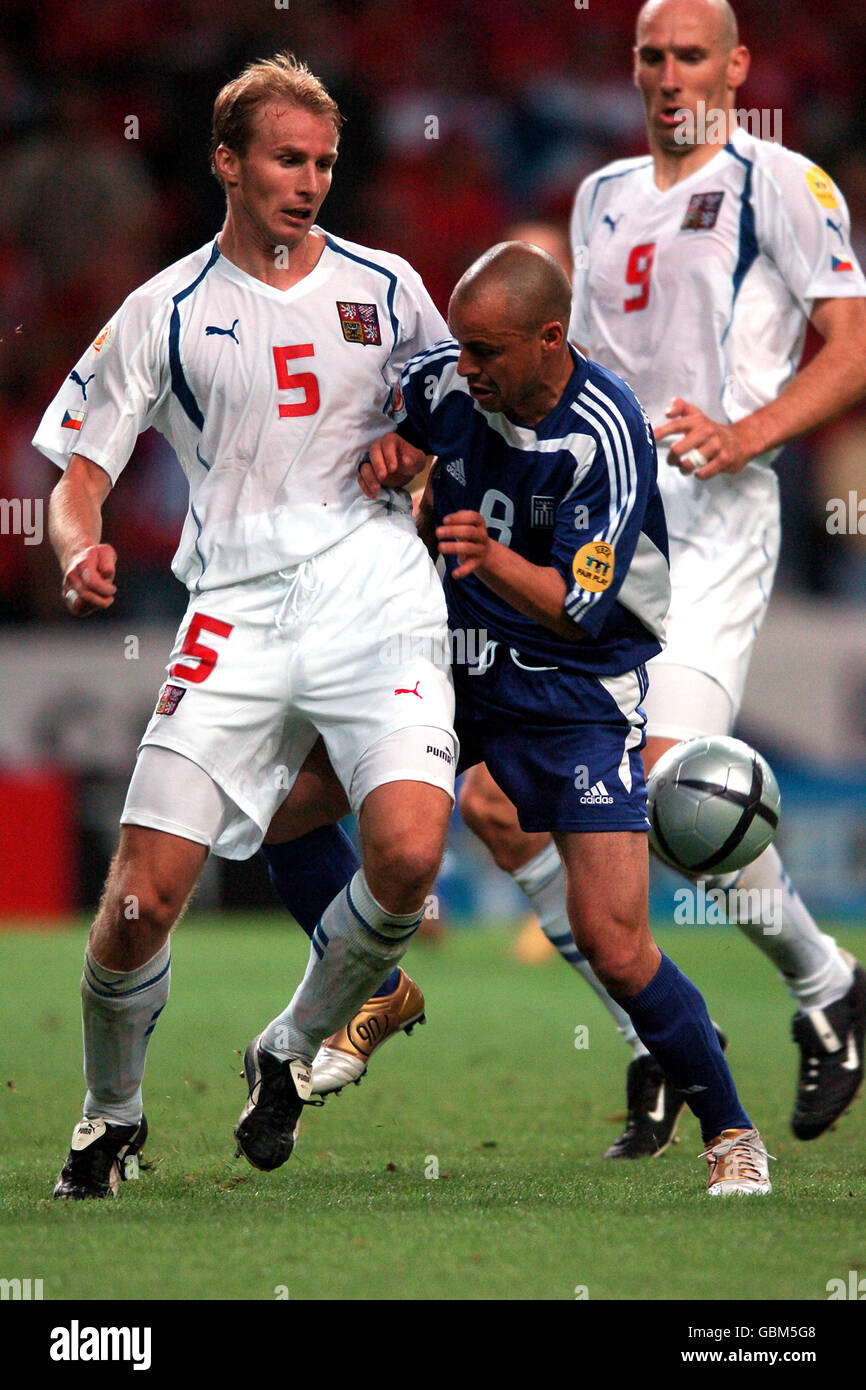 Greece's Stylianos Giannakopoulos (r) and Czech Republic's Rene Bolf ...