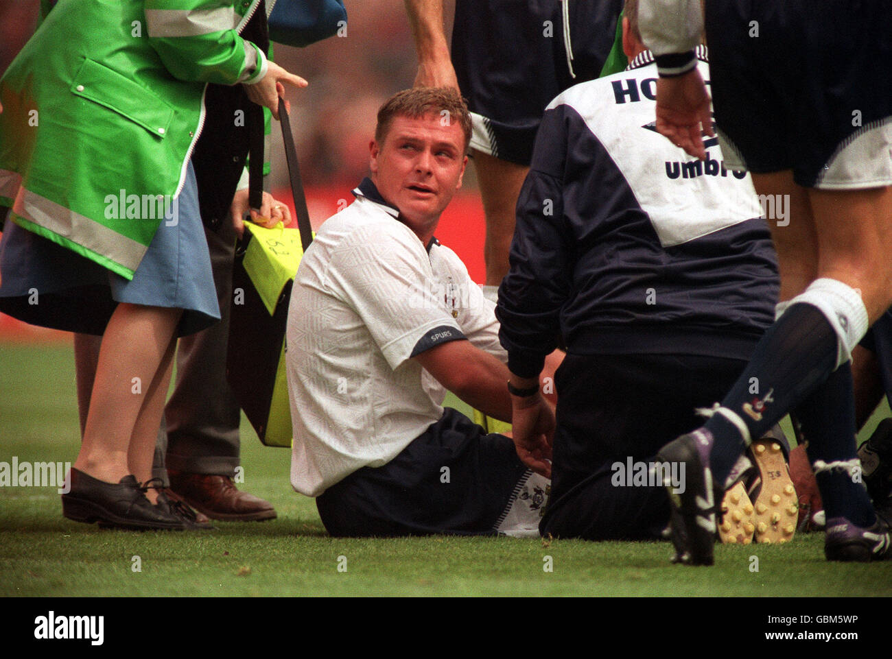 Football crying emotion upset gazza knee ligaments injured injury hi ...