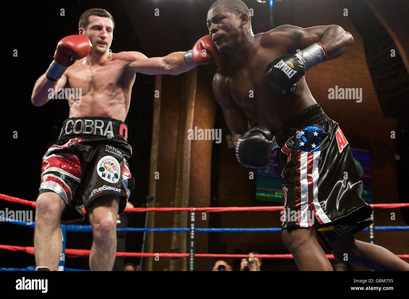 Boxing - WBC Super-middleweight Title Bout - Carl Froch v Jermain ...