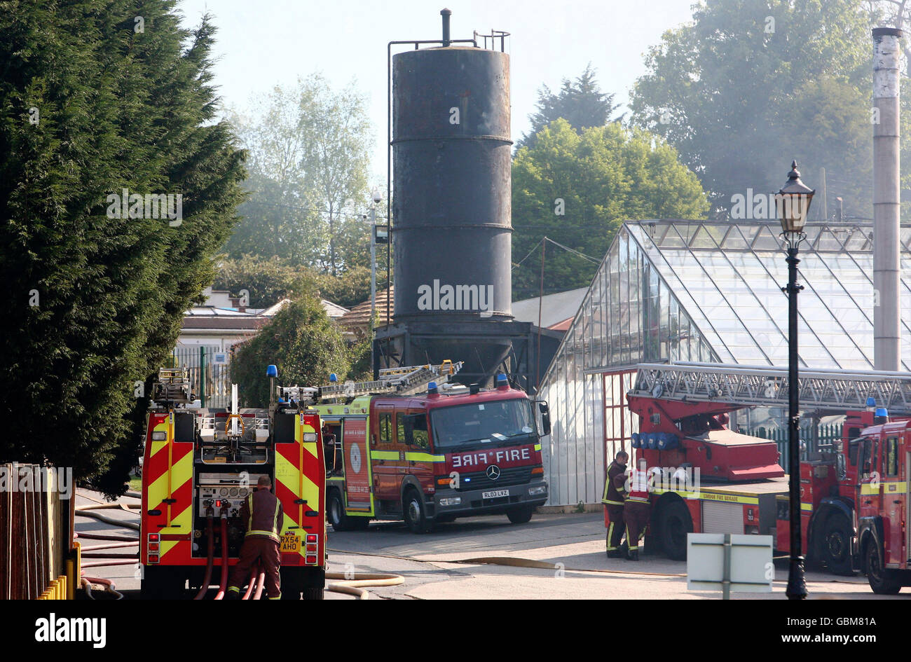 Ruxley manor garden centre hi-res stock photography and images - Alamy