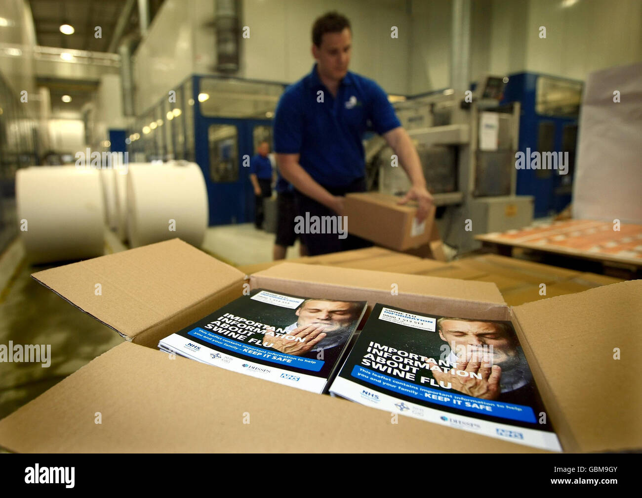 Boxes leaflets commissioned by department health hi-res stock ...