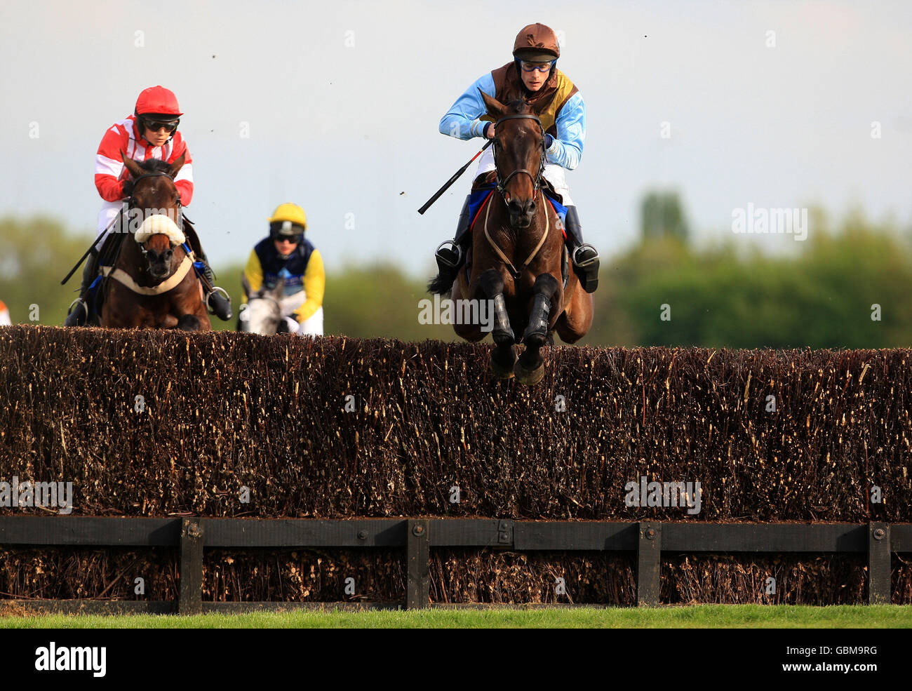 Horse Racing - Huntingdon Racecourse Stock Photo - Alamy