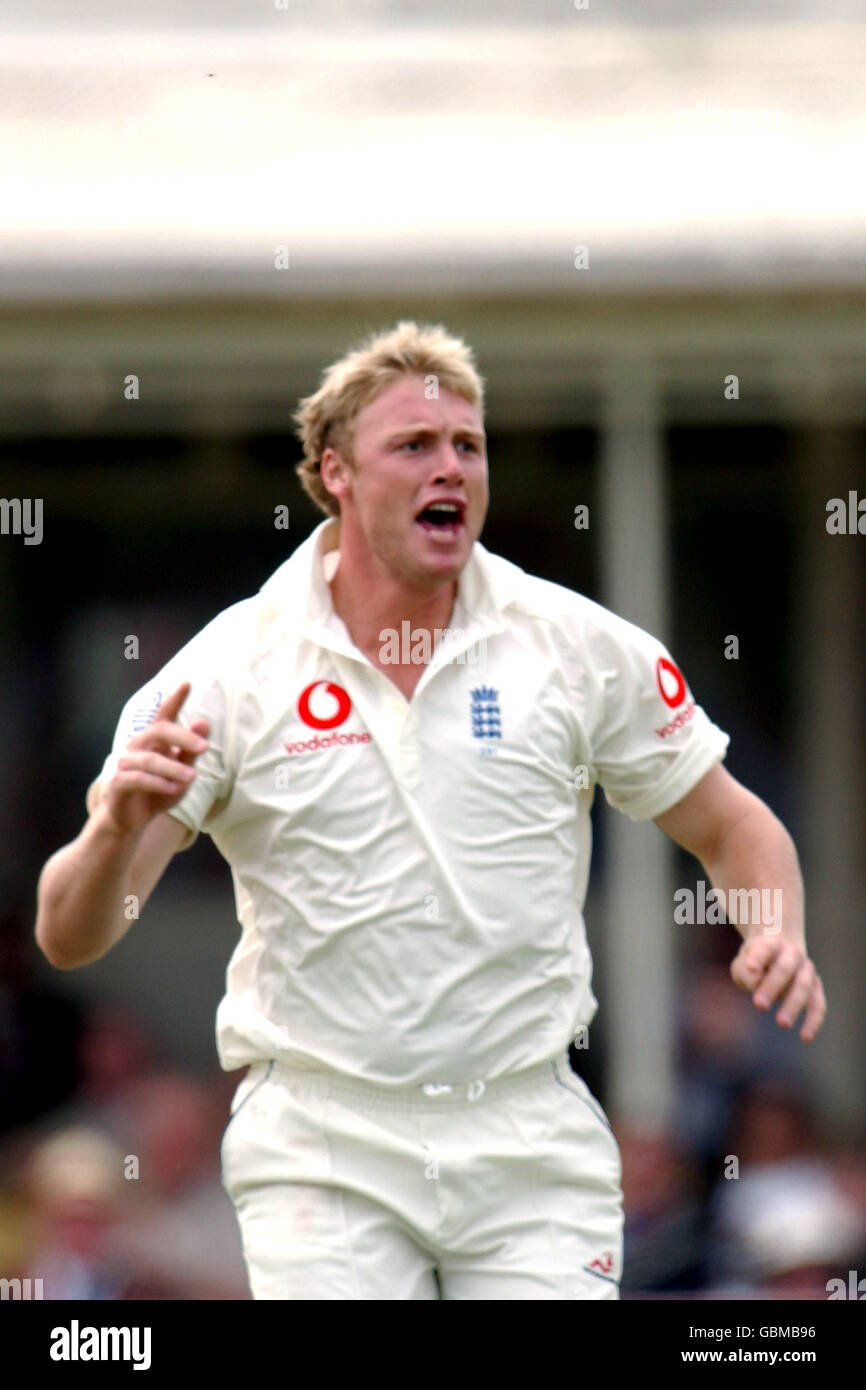 Brian lara stadium hi-res stock photography and images - Alamy