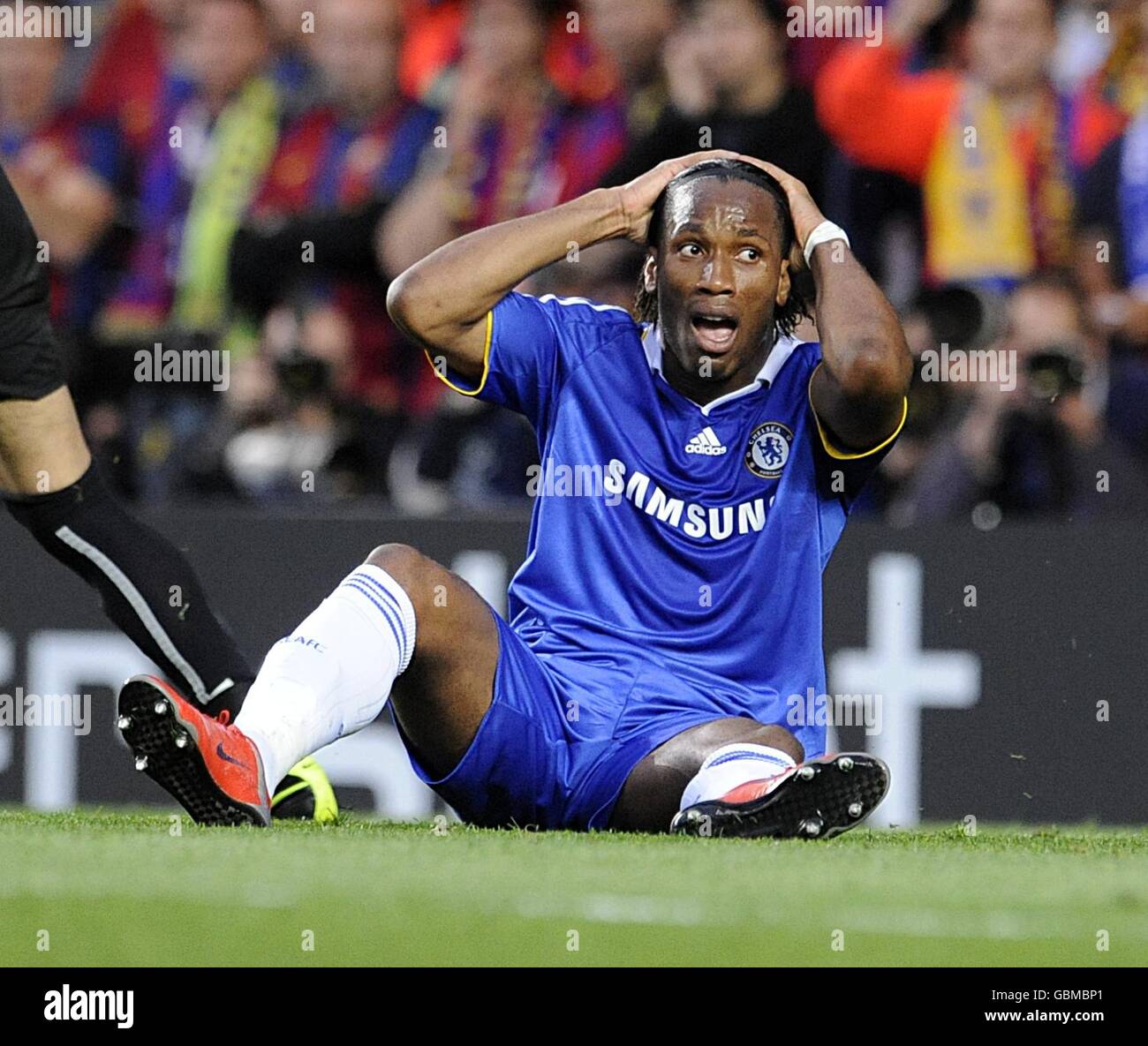 Drogba champions league final penalty hi-res stock photography and ...
