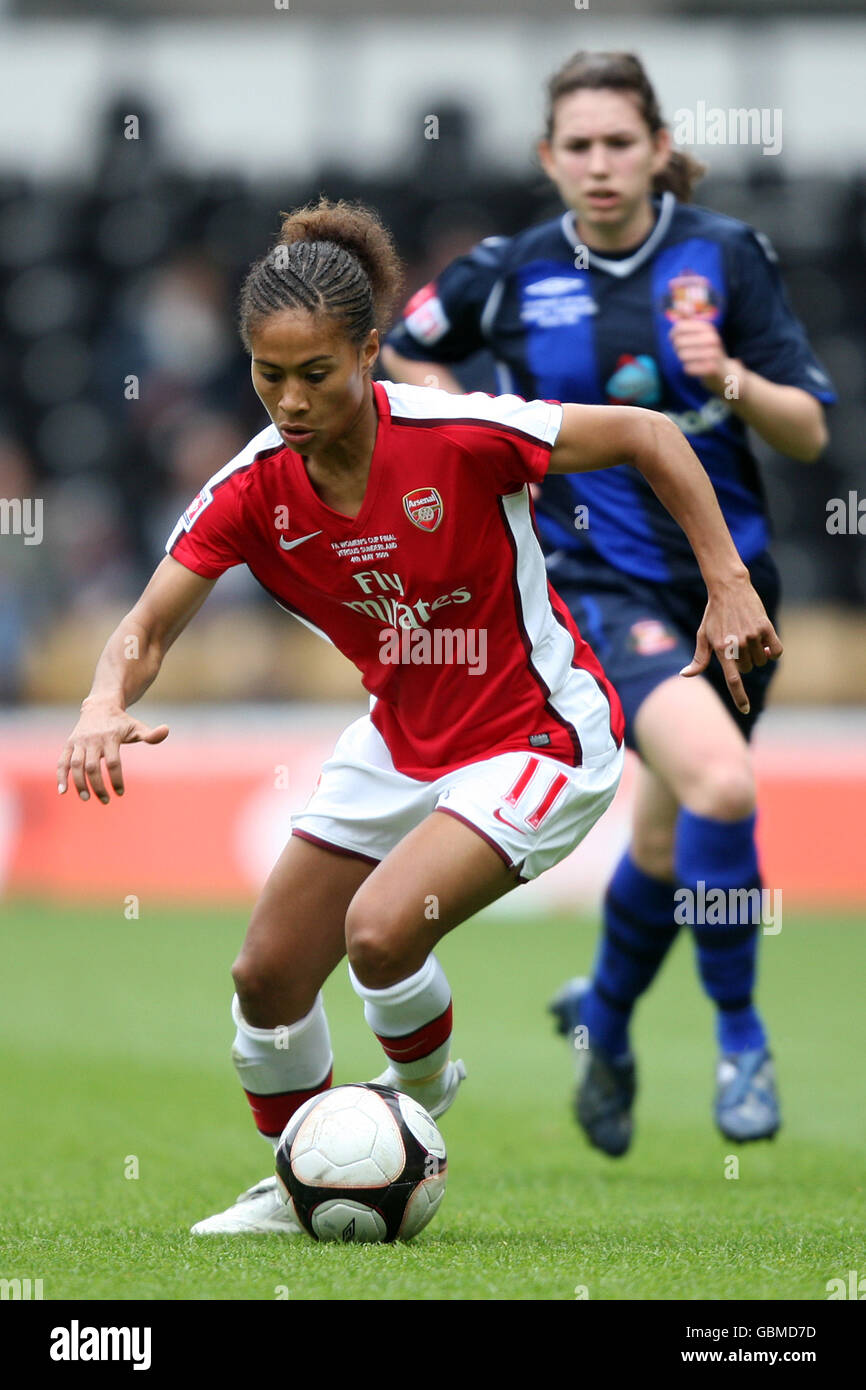 Rachel yankey arsenal hi-res stock photography and images - Alamy