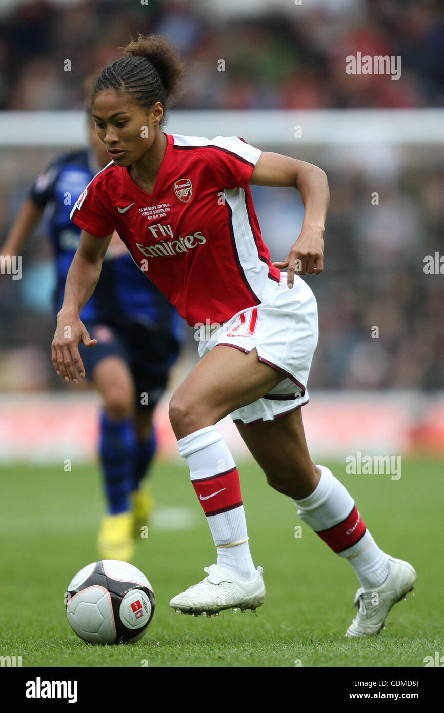 Rachel yankey arsenal hi-res stock photography and images - Alamy