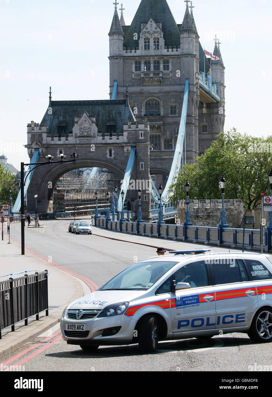 Police keep the road on London's Tower Bridge closed after an elevator ...
