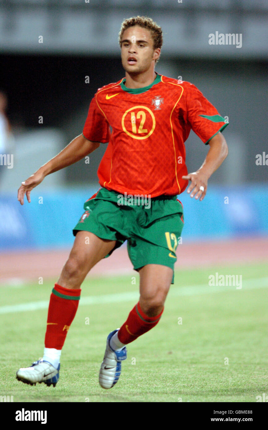 Soccer - Athens Olympic Games 2004 - Men's First Round - Group D - Iraq ...