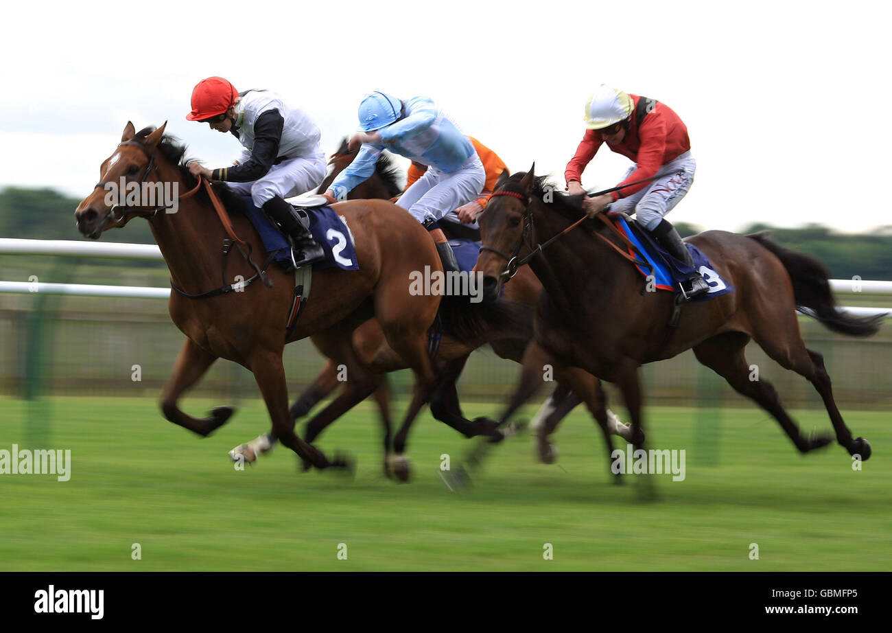 Mill reef horse hi-res stock photography and images - Alamy