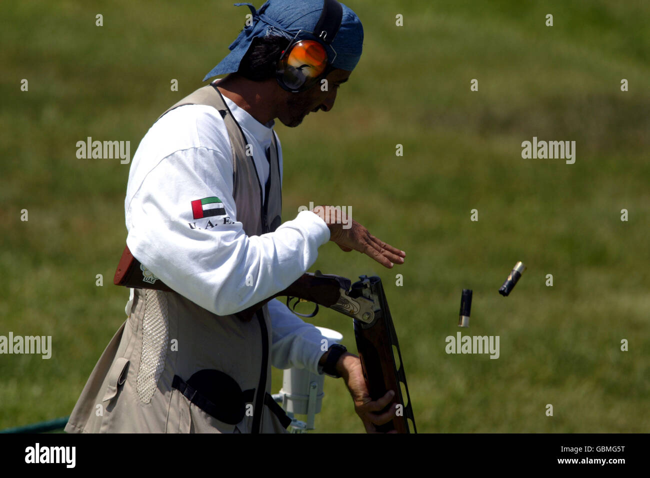 Shooting gold olympic athens hi-res stock photography and images - Alamy