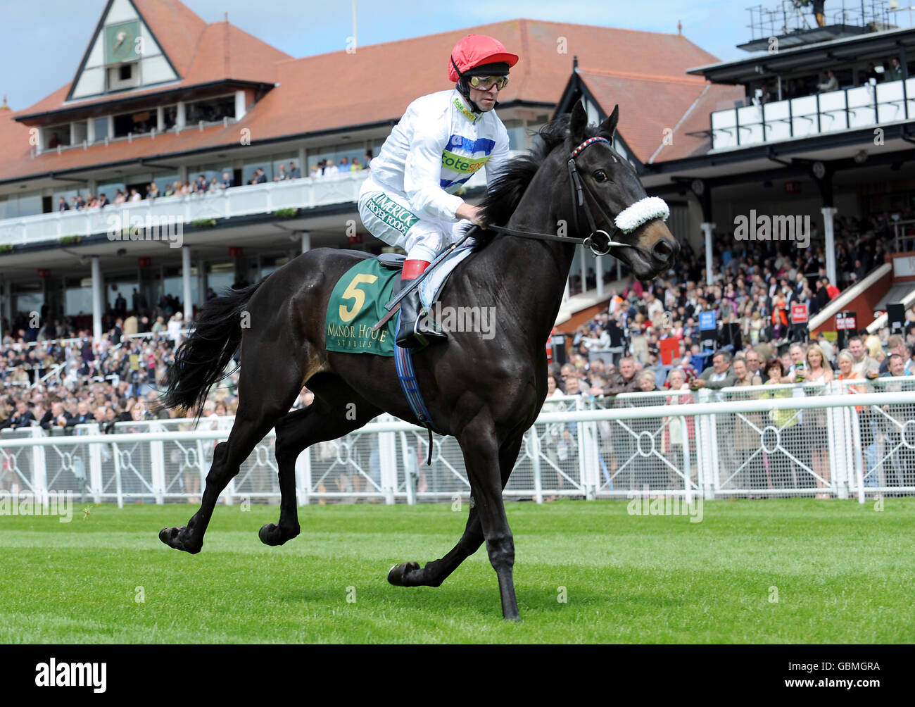 Horse Racing - May Festival - totesport.com Chester Cup Day - Day One ...
