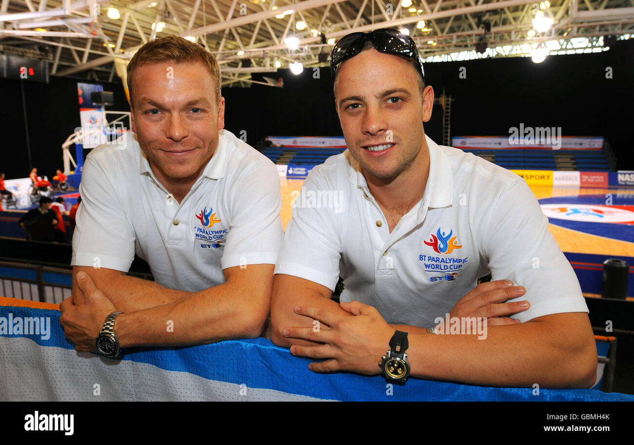 Great Britain's Chris Hoy (left) and South Africa's Oscar Pistorius ...