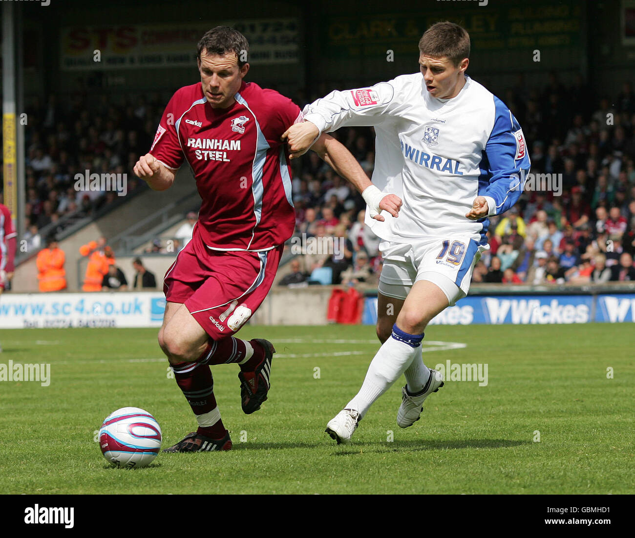 Tranmere Rovers Charlie Barnett and Scunthorpe United's Sam Togwell ...