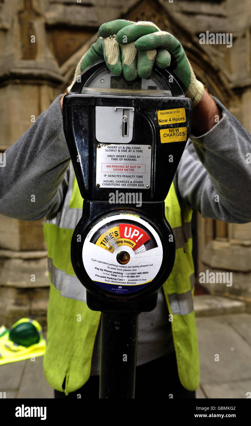 Acceptor hi-res stock photography and images - Alamy