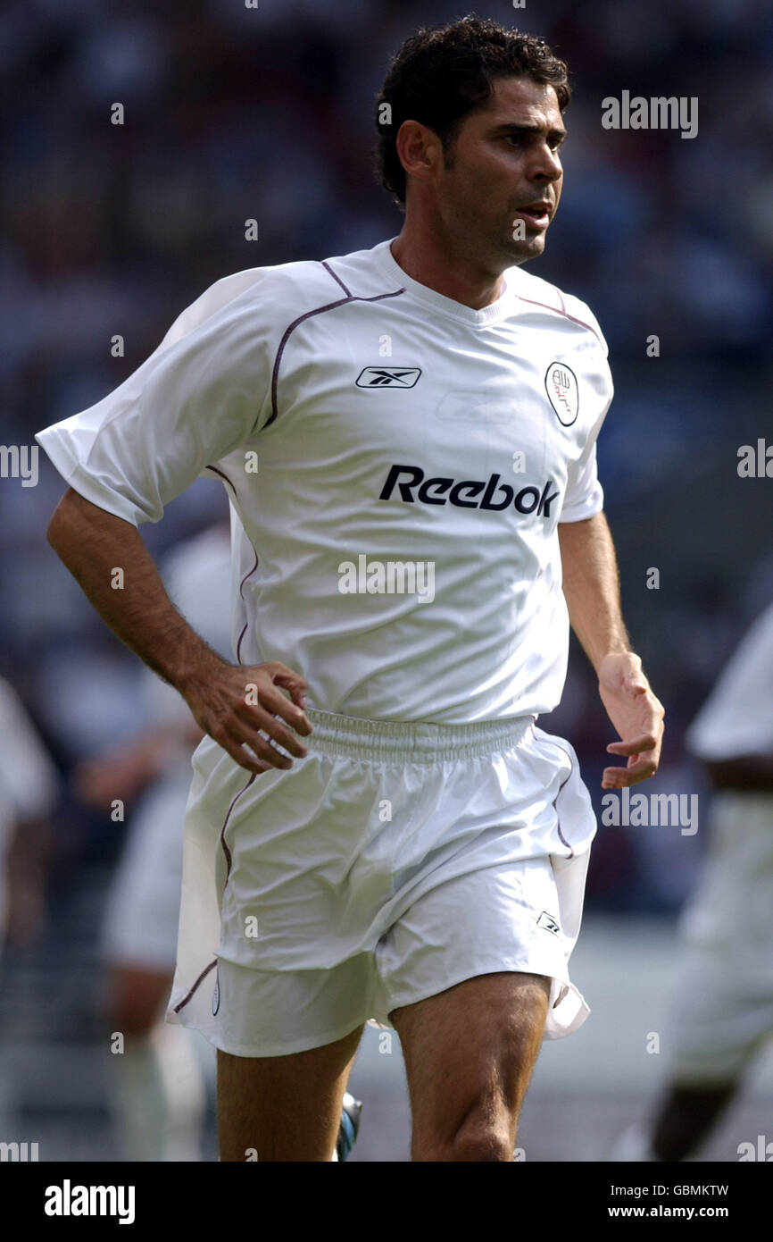 Fernando hierro hi-res stock photography and images - Alamy