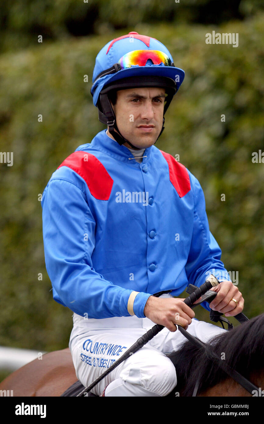 Darryl holland on windy britain hi-res stock photography and images - Alamy