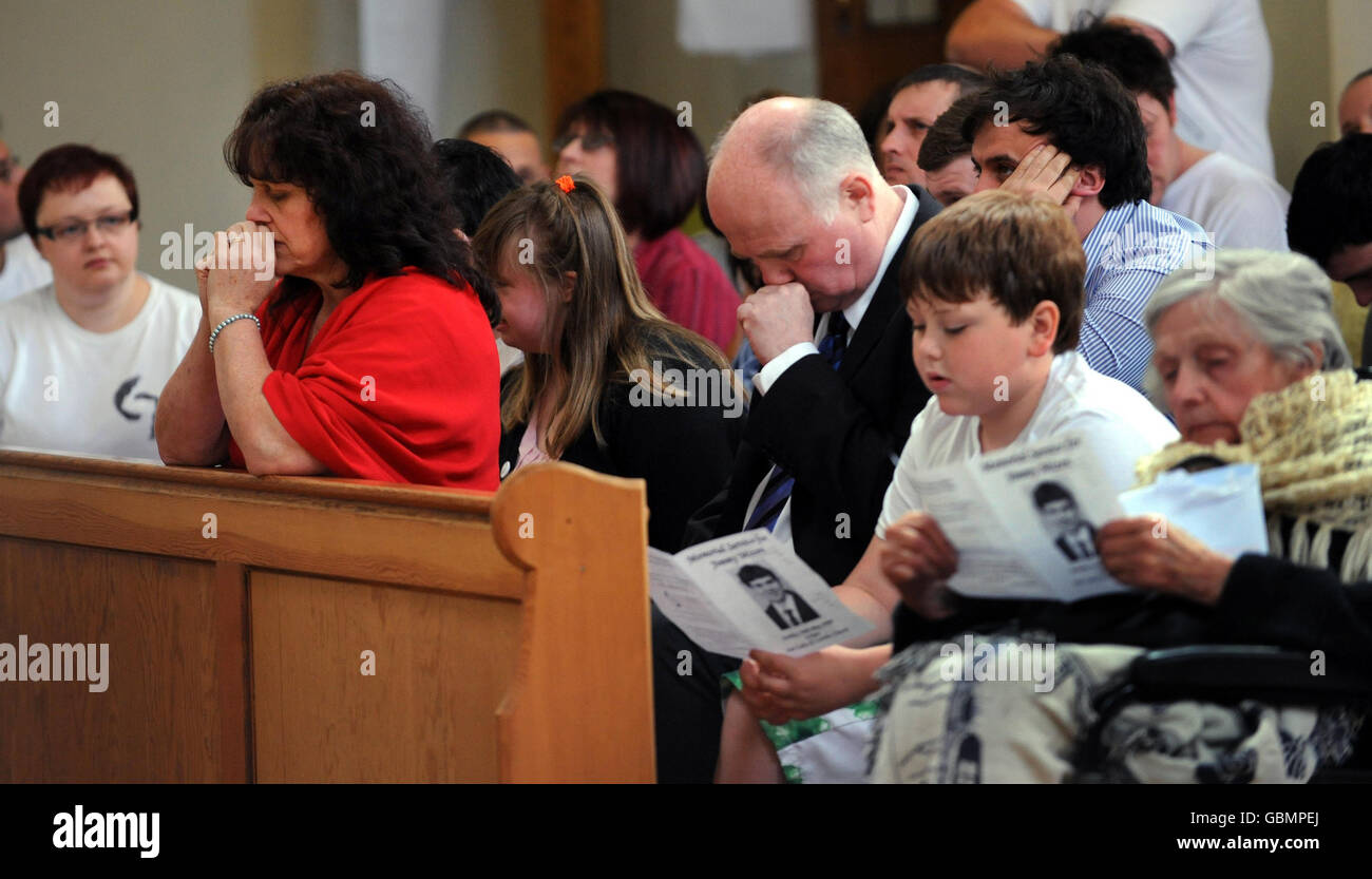 Family and friends of murdered schoolboy Jimmy Mizen, during a memorial ...