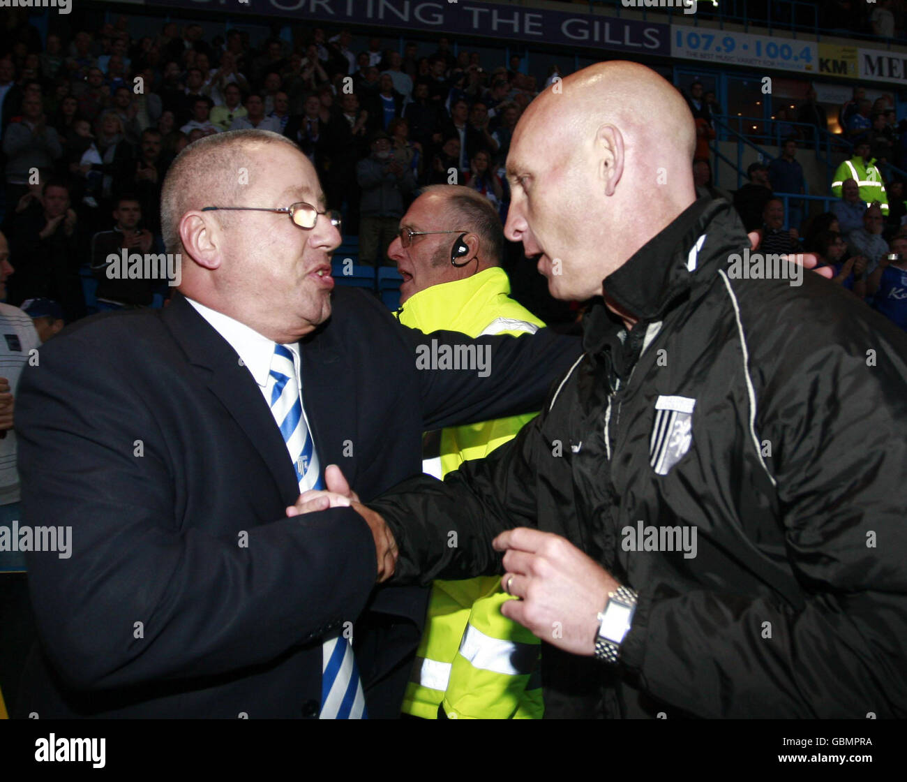Gillingham's Manager Mark Stimson with Chairman Paul Scally celebrate ...