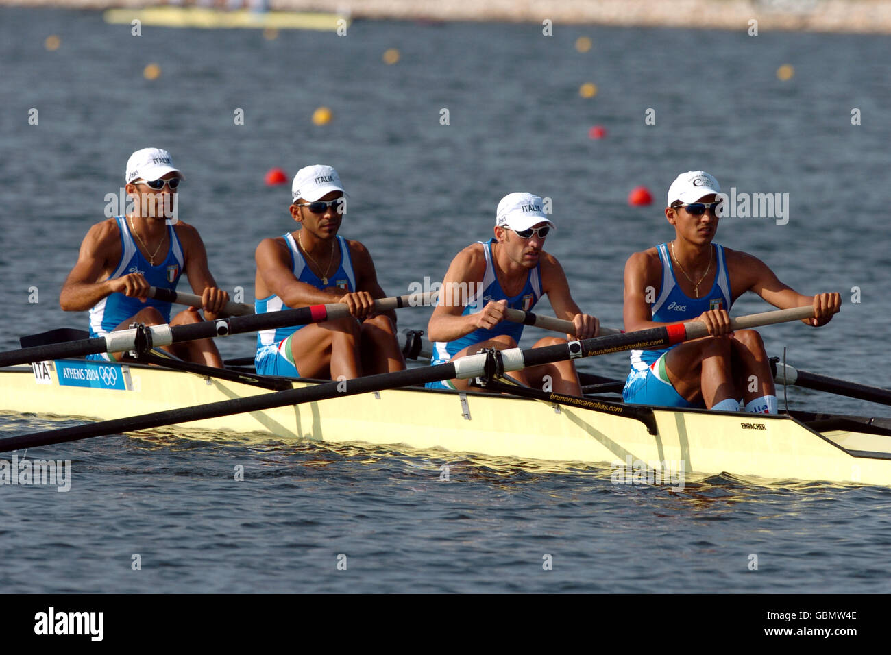 Lightweight four rowing 2004 hi-res stock photography and images - Alamy