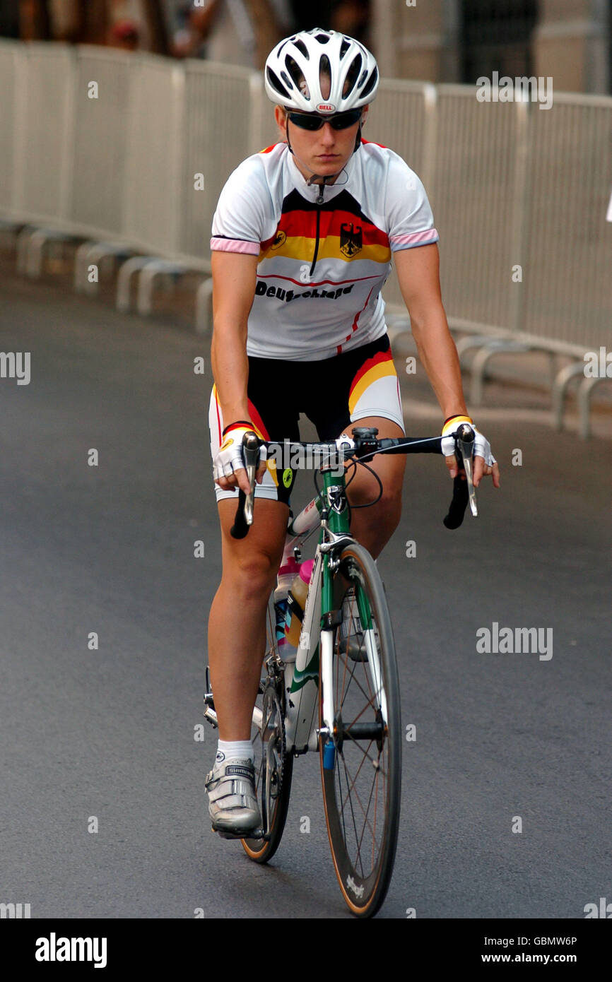 Cycling - Athens Olympic Games 2004 - Women's Road Race Stock Photo - Alamy