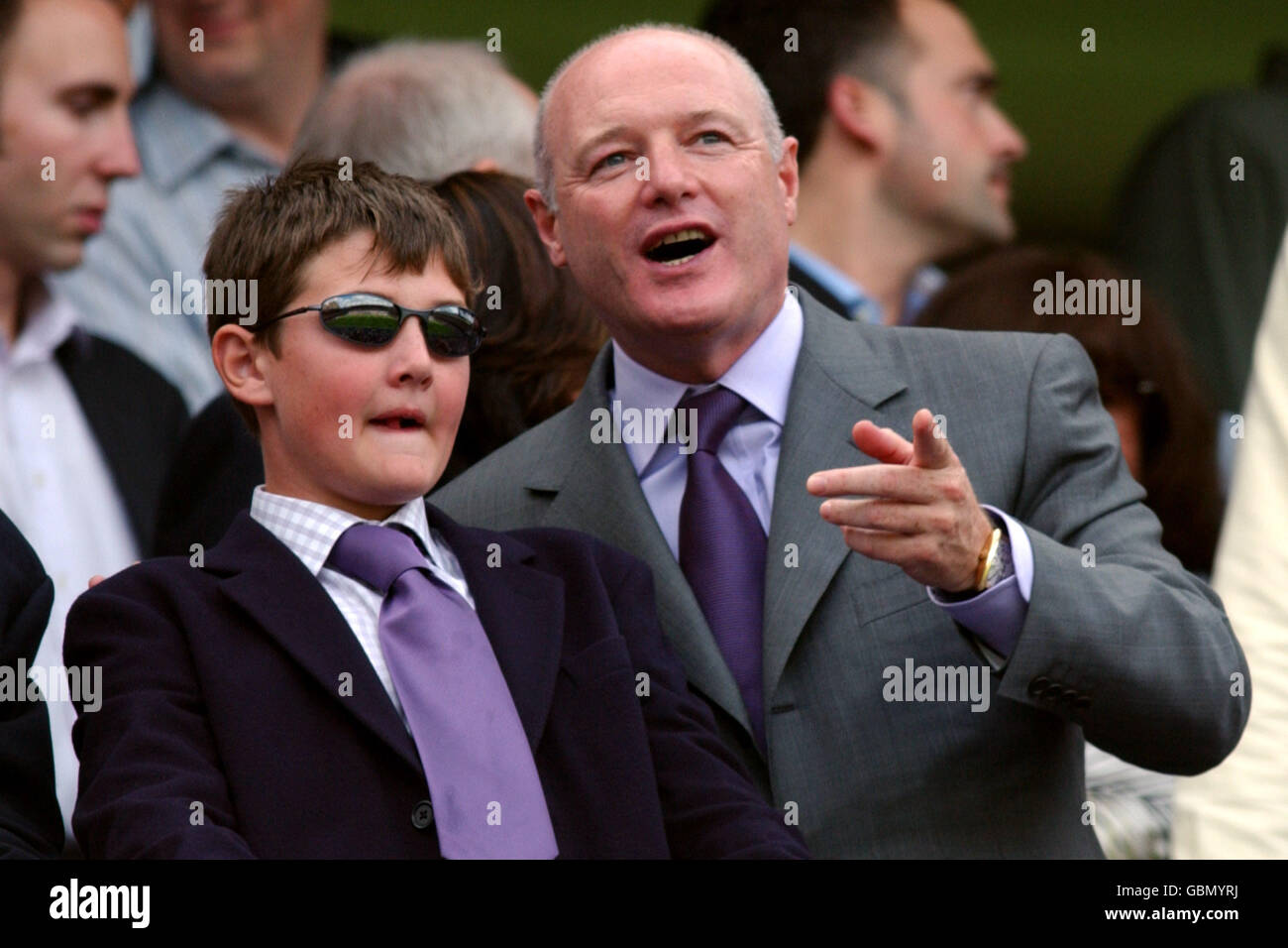 Chelseas chief executive hi-res stock photography and images - Alamy